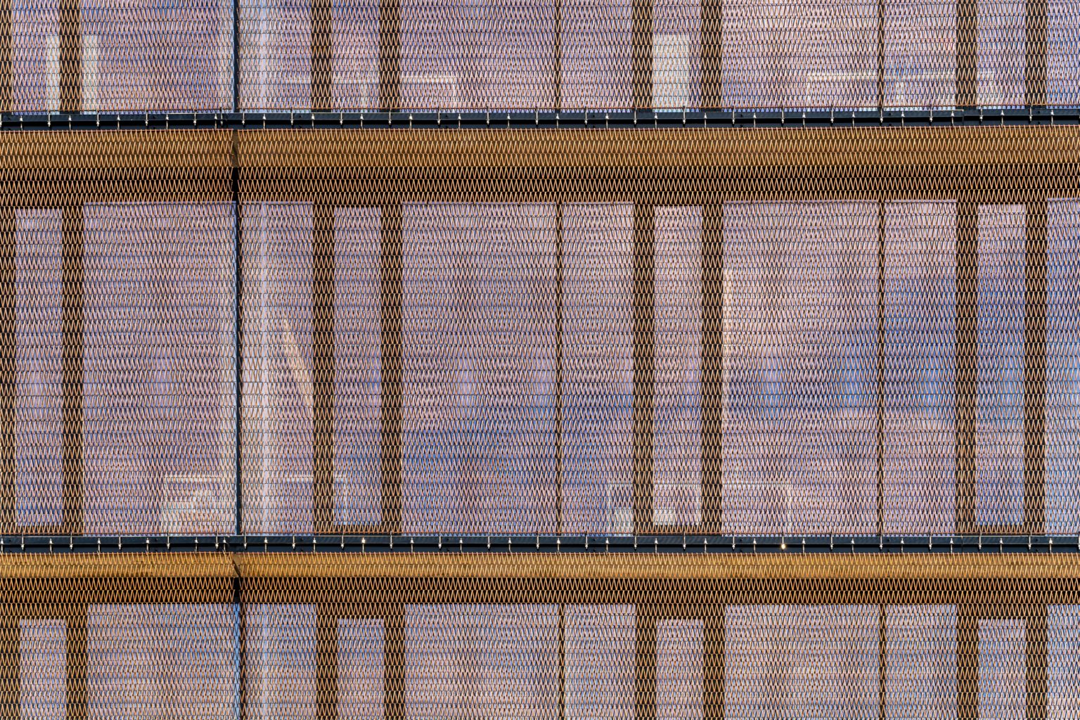 Market Építo at Budapest - Locker Architectural Mesh